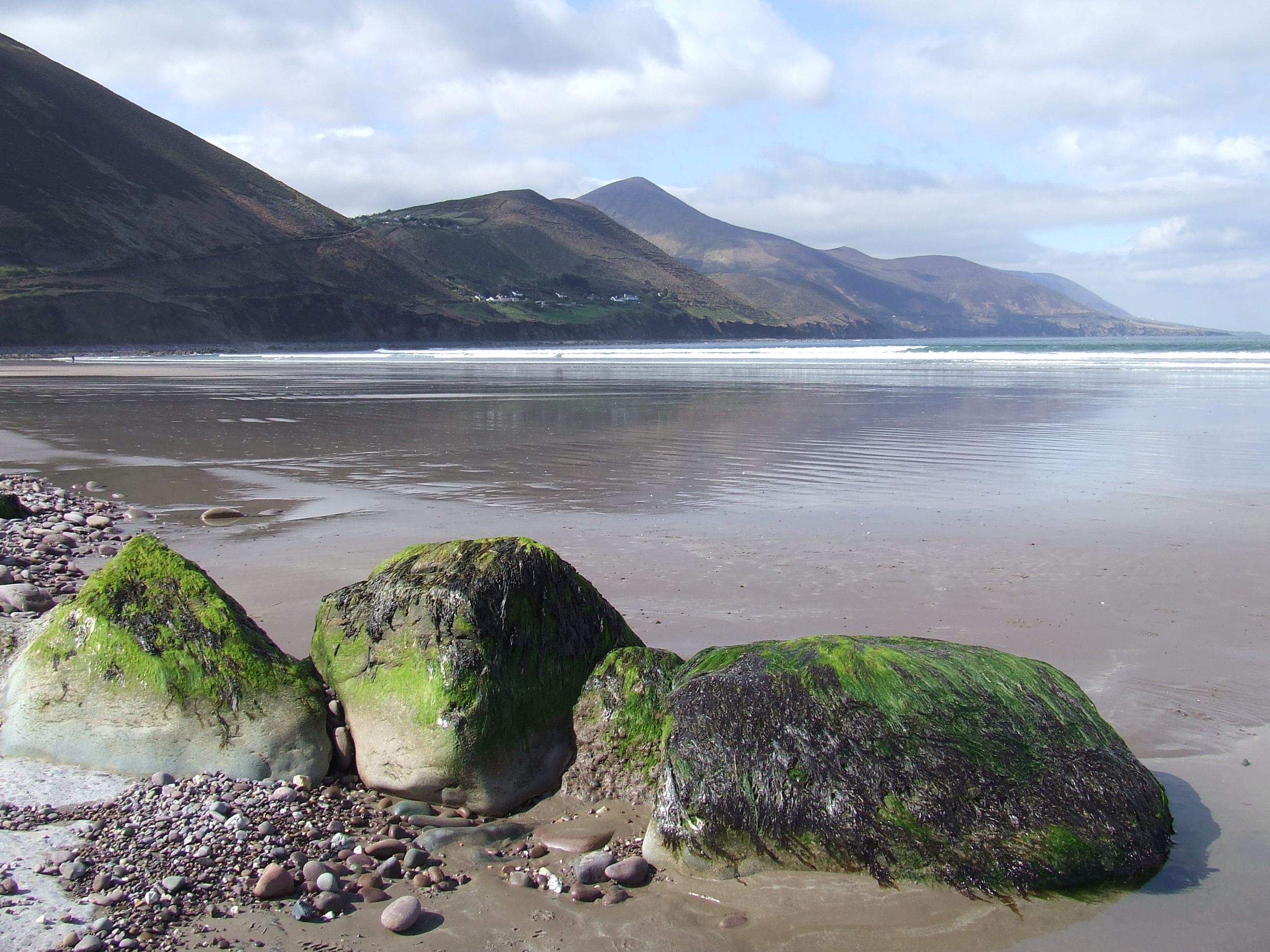 Rossbeigh_Beach,_Co._Kerry - Destination Killarney